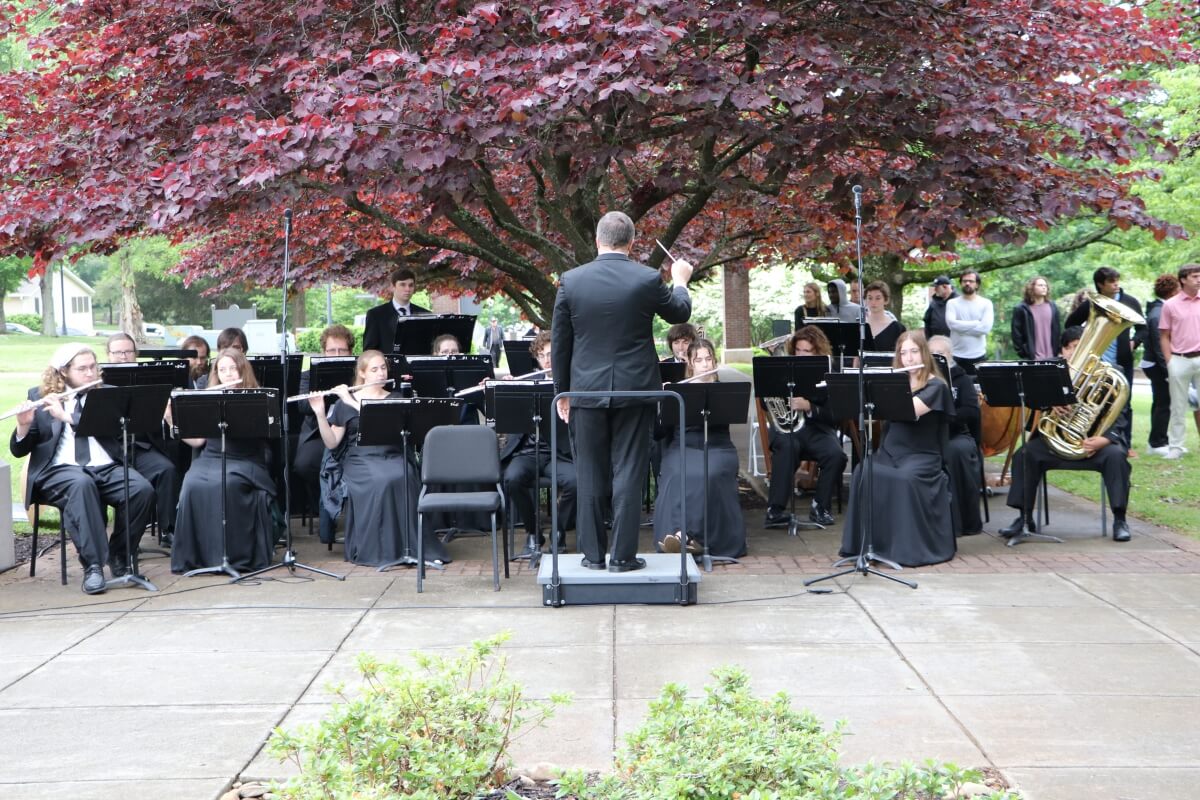Tartanband to tell 'Great Stories' through music at April 9 concert